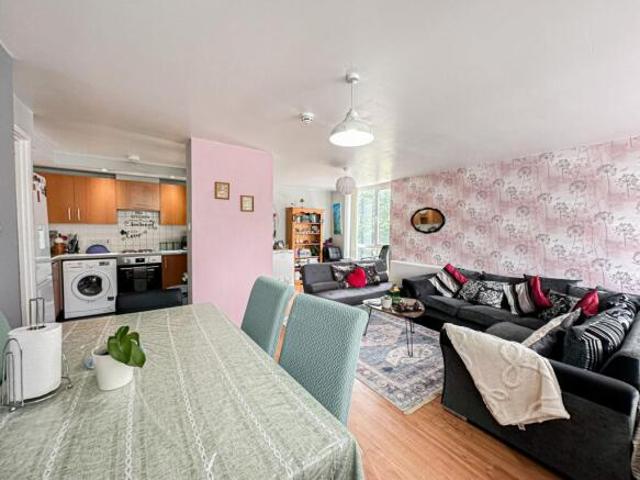 2 bedroom flat for sale in Conway Street, Liverpool, L5