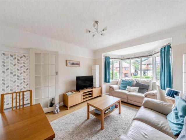 2 bedroom flat for sale in Coney Hill Road, West Wickham, BR4