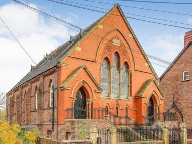 2 Bedroom Flat For Sale In Connahs Quay, Deeside