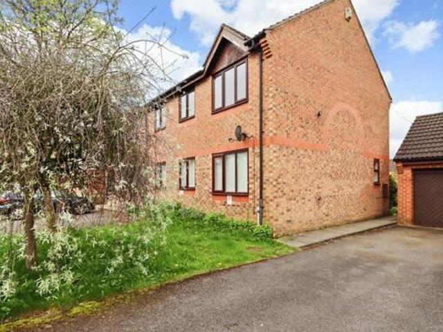 2 Bedroom Flat For Sale In Consett, Durham