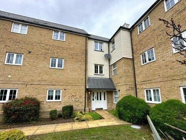 2 Bedroom Flat For Sale In Colchester, Essex