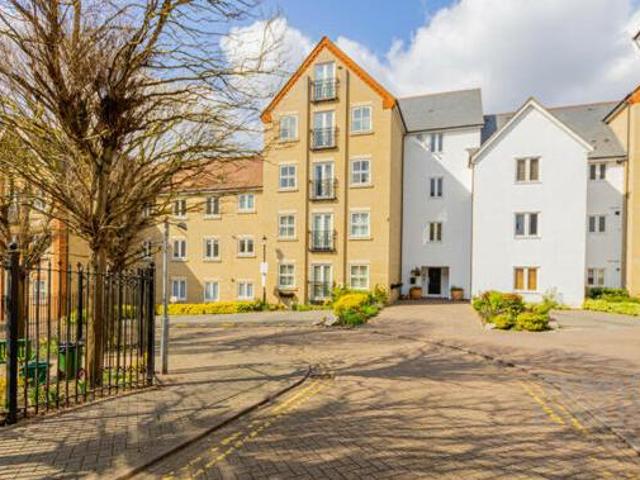 2 Bedroom Flat For Sale In Colchester