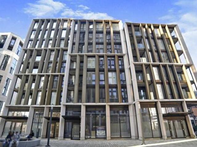 2 Bedroom Flat For Sale In College Road
