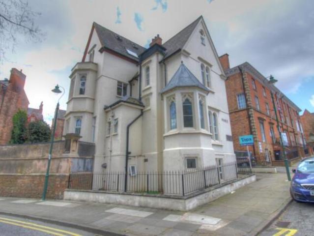 2 bedroom flat for sale in College Street, Nottingham, NG1