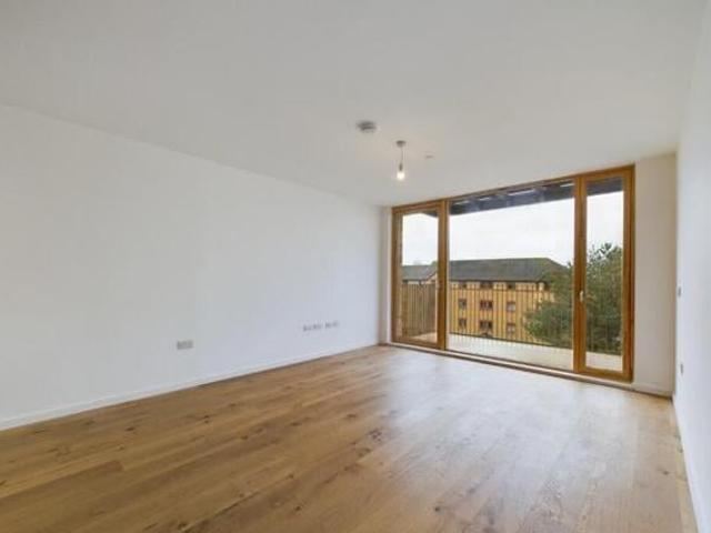 2 Bedroom Flat For Sale In Corstorphine, Edinburgh