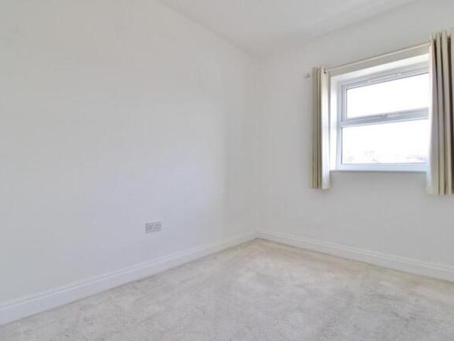 2 bedroom flat for sale in Cottage Grove, Southsea, PO5