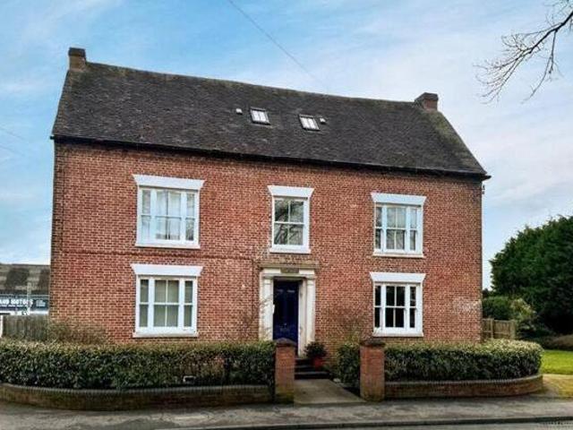 2 Bedroom Flat For Sale In Coven