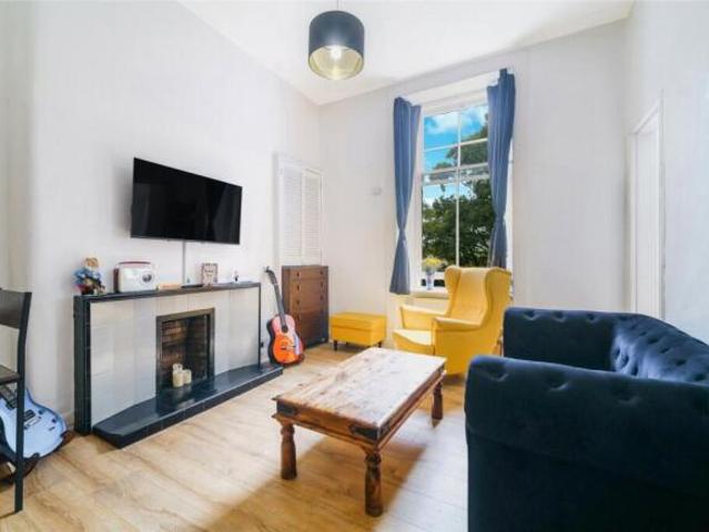 2 bedroom flat for sale in Cowan Street, Hillhead, Glasgow, G12