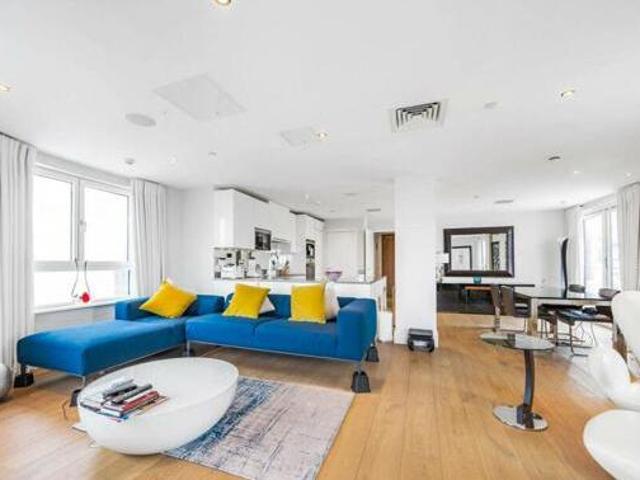2 Bedroom Flat For Sale In Clapham High Street, London