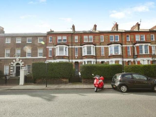 2 Bedroom Flat For Sale In Clapham