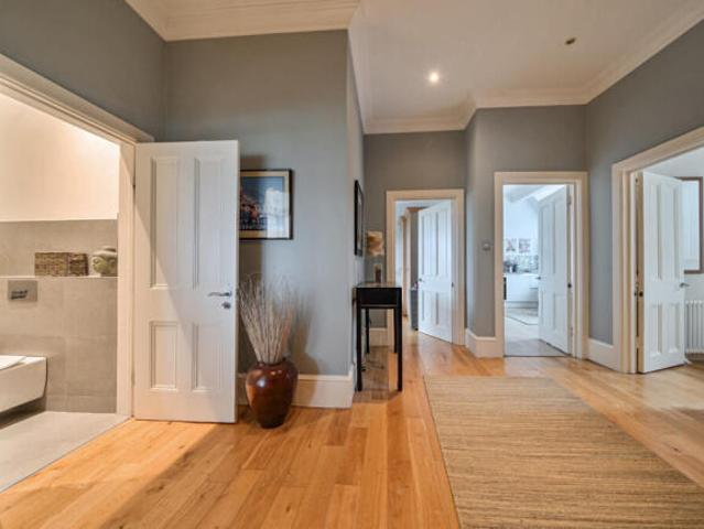 2 bedroom flat for sale in Clarence Parade, Southsea, Hampshire, PO5