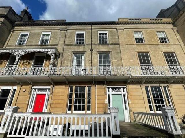 2 Bedroom Flat For Sale In Clifton