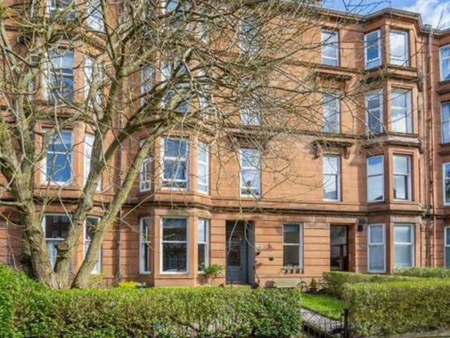2 Bedroom Flat For Sale In Crow Road