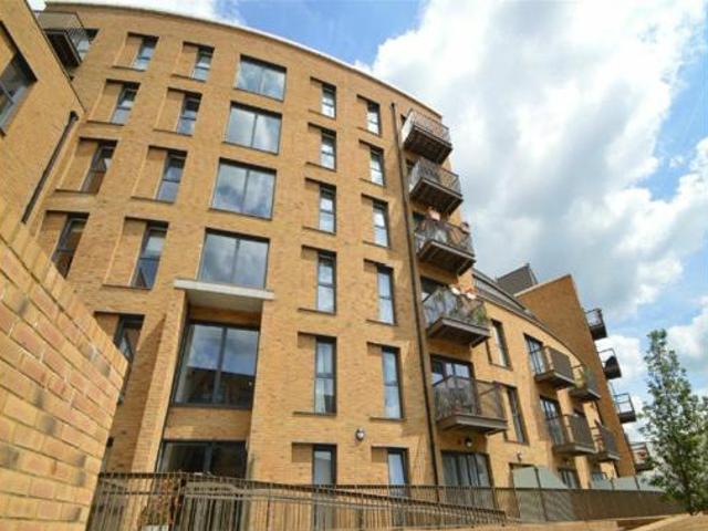 2 Bedroom Flat For Sale In Croydon