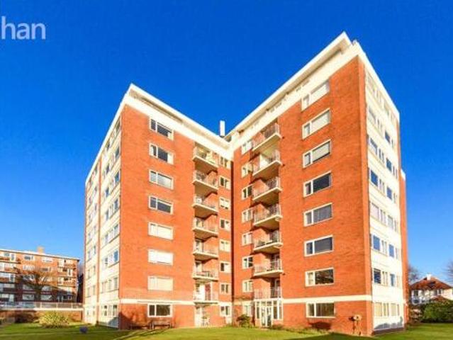 2 Bedroom Flat For Sale In Cromwell Road, Hove