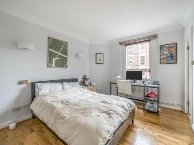 2 bedroom flat for sale in Crawford Street, Marylebone, London, W1H