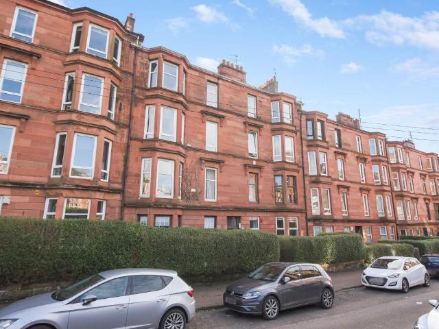 2 bedroom flat for sale in Craigpark Drive, Dennistoun, G31 2NP, G31