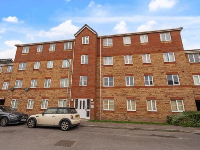 2 bedroom flat for sale in Cwrt Boston, Cardiff, CF24