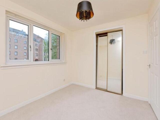 2 bedroom flat for sale in Culrain Gardens, Glasgow, G32