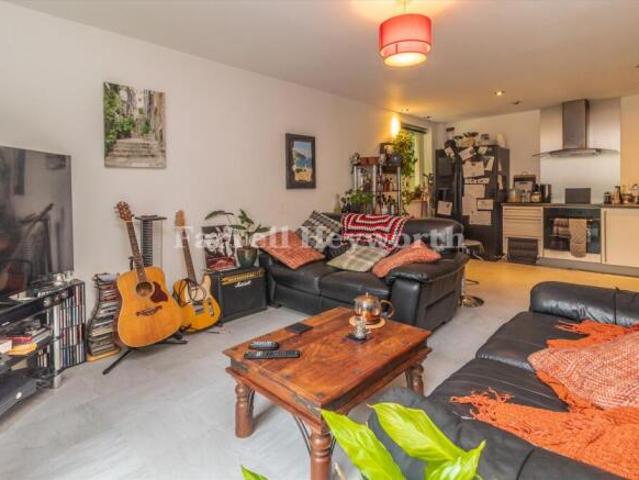 2 bedroom flat for sale in Damside Street, Lancaster, LA1
