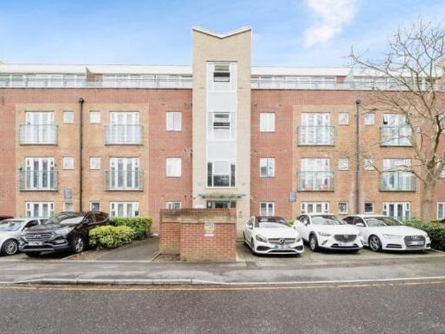 2 Bedroom Flat For Sale In Dagenham