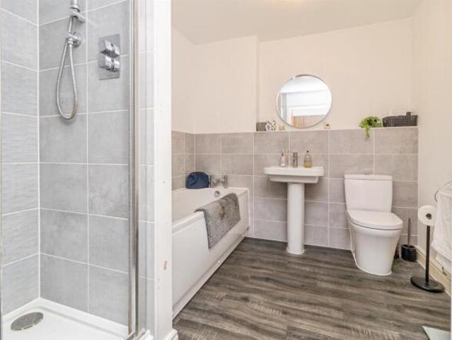 2 bedroom flat for sale in Dartmouth Drive, Broughton, Milton Keynes, MK10