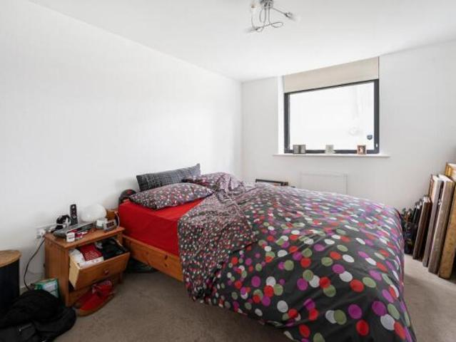 2 bedroom flat for sale in Darwin Ct, Newsom Place, St Albans, AL1