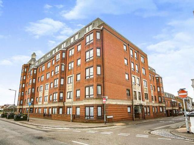 2 Bedroom Flat For Sale In Deal, Kent