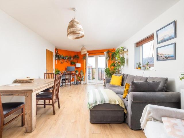 2 bedroom flat for sale in Dirac Road, Ashley Down, BS7
