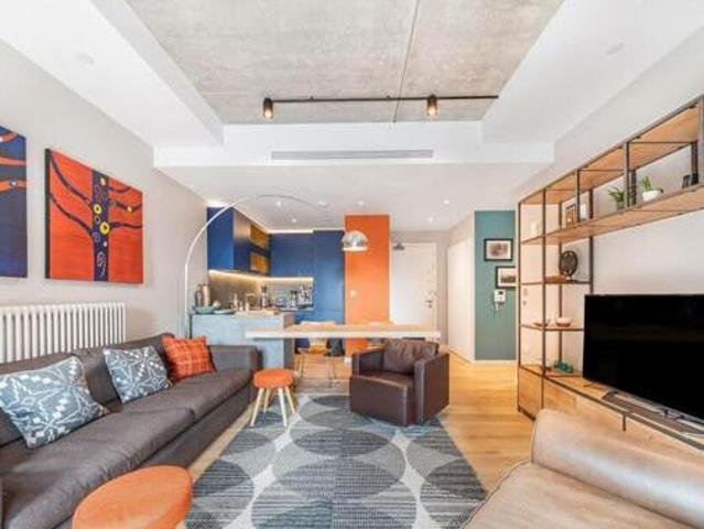 2 Bedroom Flat For Sale In Docklands, London