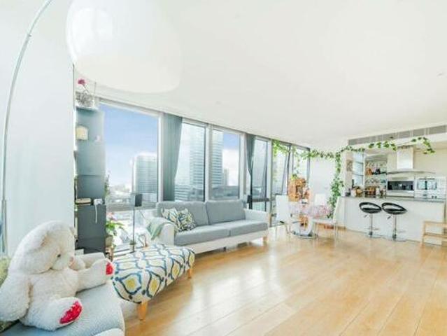 2 Bedroom Flat For Sale In Docklands, London