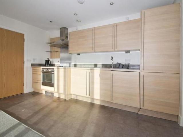 2 bedroom flat for sale in Dovercourt House, Ferry Court, Cardiff, Caerdydd, CF11