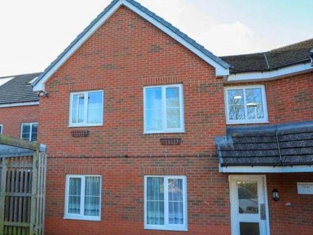 2 Bedroom Flat For Sale In Dudley