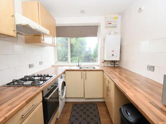 2 bedroom flat for sale in Eccles New Road, Kielder Square, M5