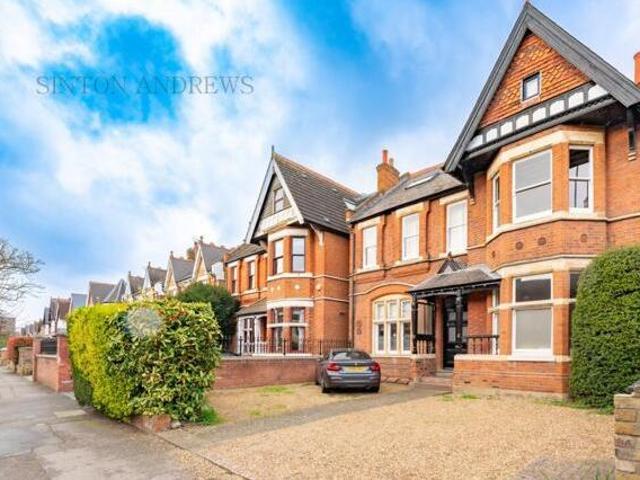 2 Bedroom Flat For Sale In Ealing