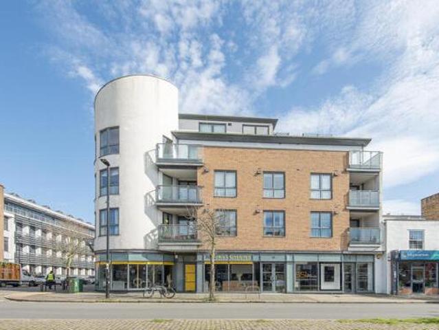 2 Bedroom Flat For Sale In Ealing