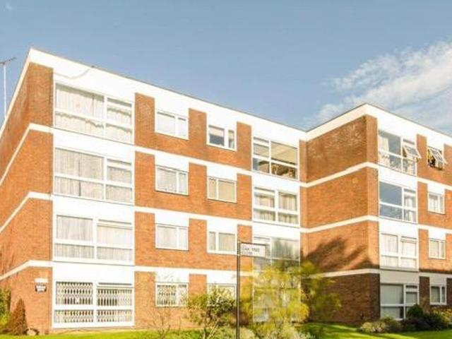 2 Bedroom Flat For Sale In Ealing, London