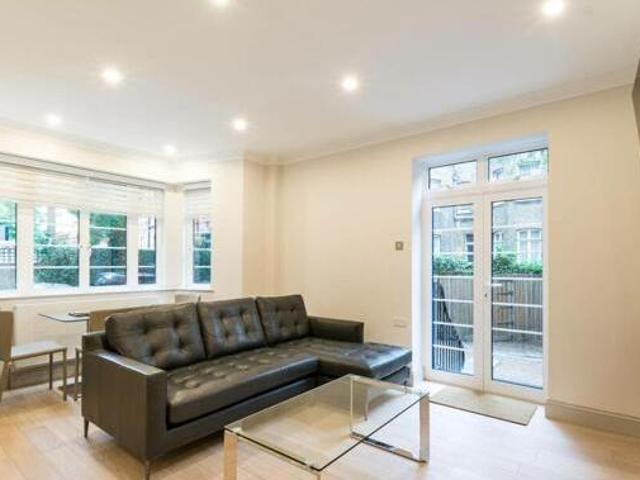 2 Bedroom Flat For Sale In Earls Court, London