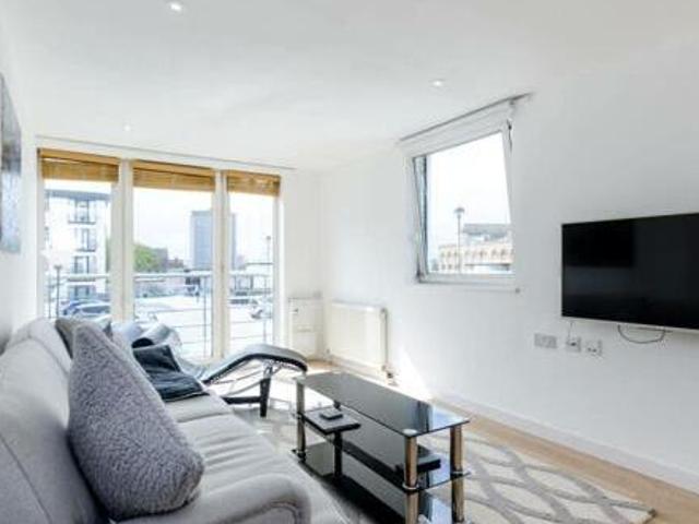 2 Bedroom Flat For Sale In Earls Court, London