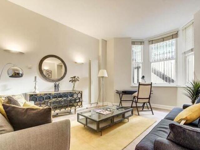 2 Bedroom Flat For Sale In Earls Court, London