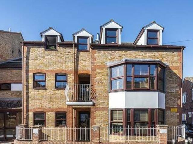 2 bedroom flat for sale in East Oxford Oxford OX4