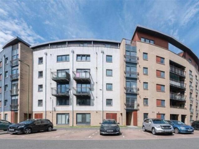 House for sale in East Pilton Farm Crescent, Flat 2, 7 East Pilton Farm Crescent, Edinburgh, EH5 2GF, EH5