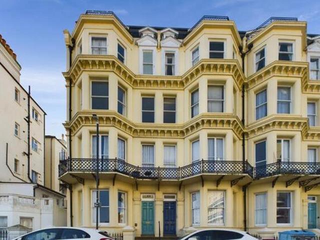 2 Bedroom Flat For Sale In Eastbourne