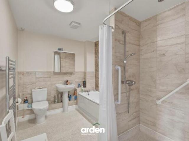 2 bedroom flat for sale in Eastbank Drive, Eastbank Court Eastbank Drive, WR3