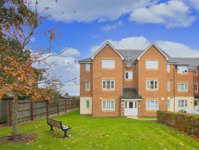 2 Bedroom Flat For Sale In Eaton Way