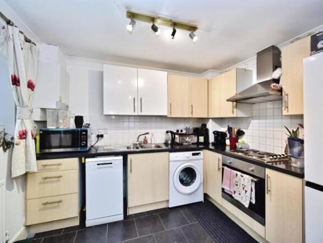 2 bedroom flat for sale in Edelin Road, MAIDSTONE, Kent, ME14