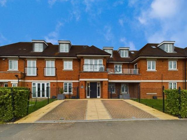 2 Bedroom Flat For Sale In Edgware