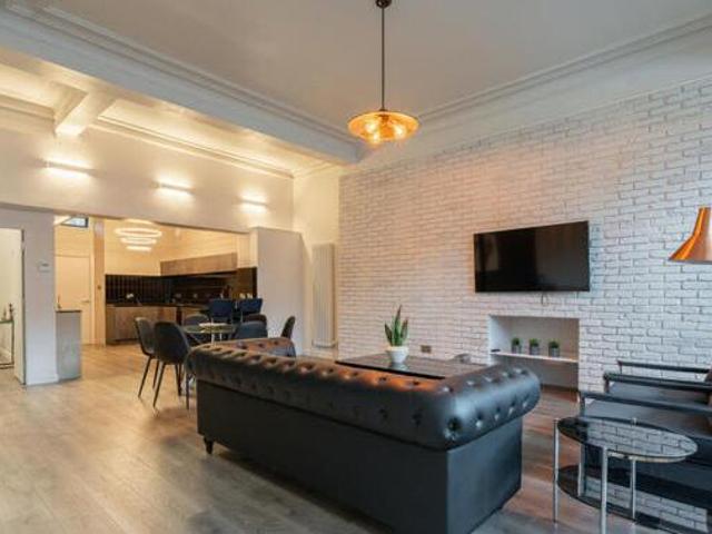 2 Bedroom Flat For Sale In Edinburgh
