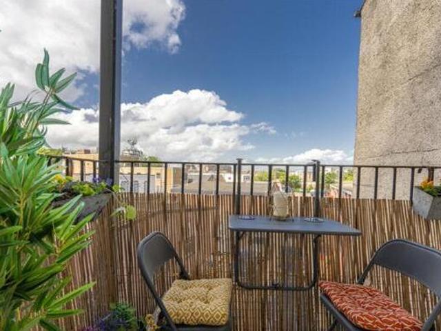 2 Bedroom Flat For Sale In Edinburgh