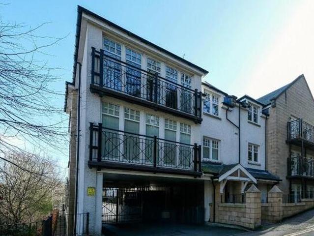 2 Bedroom Flat For Sale In Edinburgh